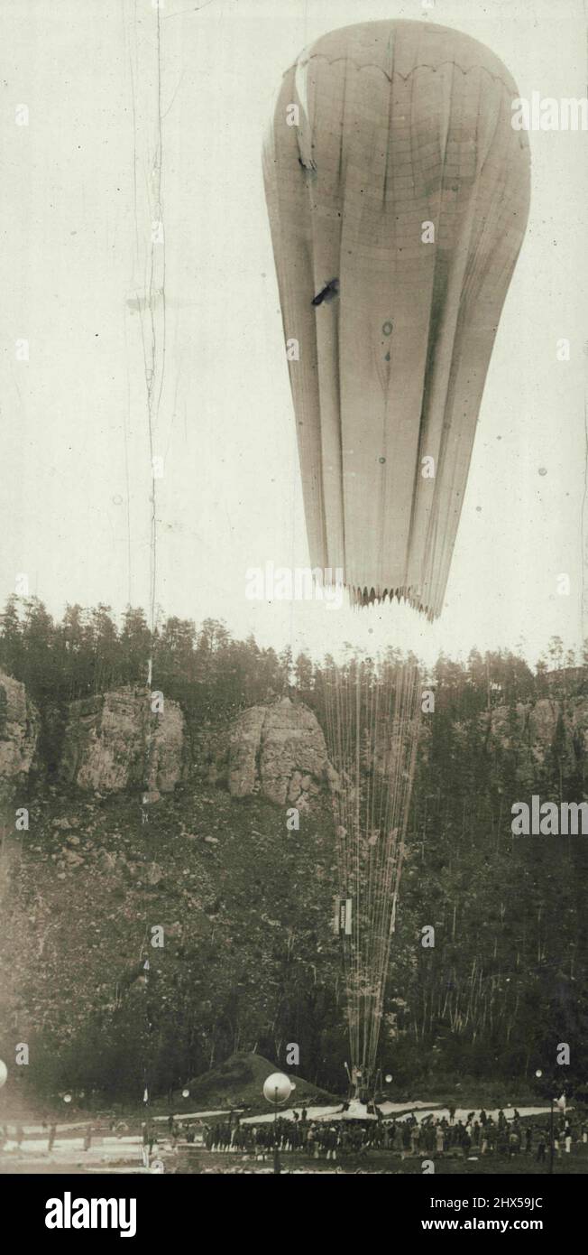 Balloons to 1969 hi-res stock photography and images - Alamy