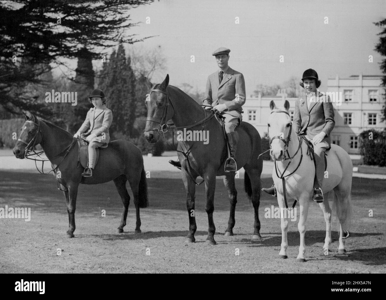 Princess elizabeth margret queen royal royalty hi-res stock photography ...