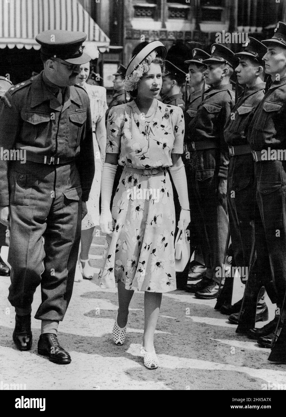 Princess elizabeth 1947 hi-res stock photography and images - Alamy