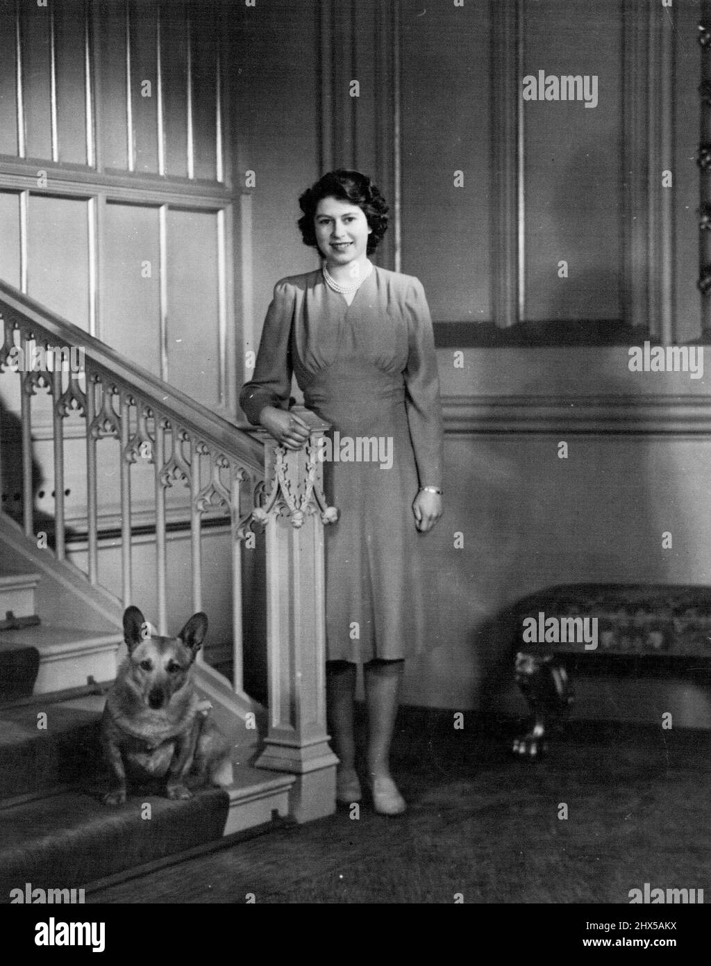 Elizabeth ii 1944 hi-res stock photography and images - Alamy