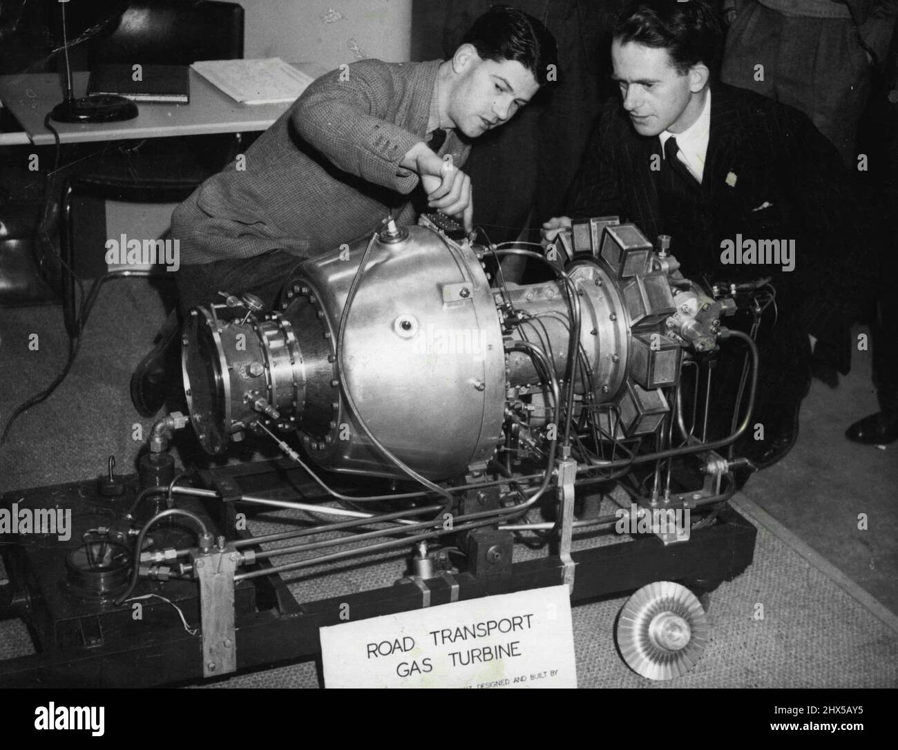 Who Invented The Turbine Engine