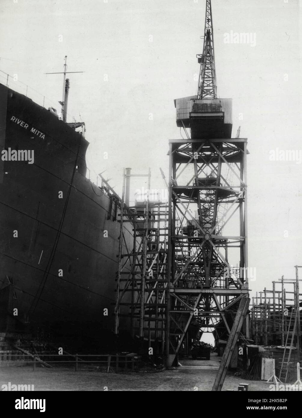 Black Winter - The River Mitta, the second of the 9000 ton transport ...