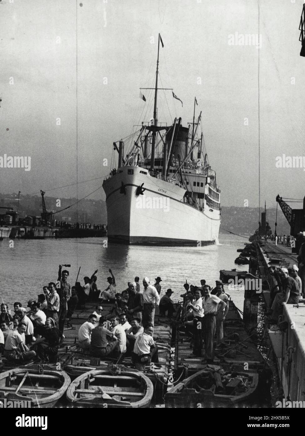 The royal yacht gothic hi-res stock photography and images - Alamy