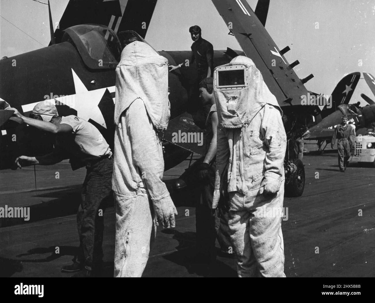 Look magazine 1952 hi-res stock photography and images - Alamy