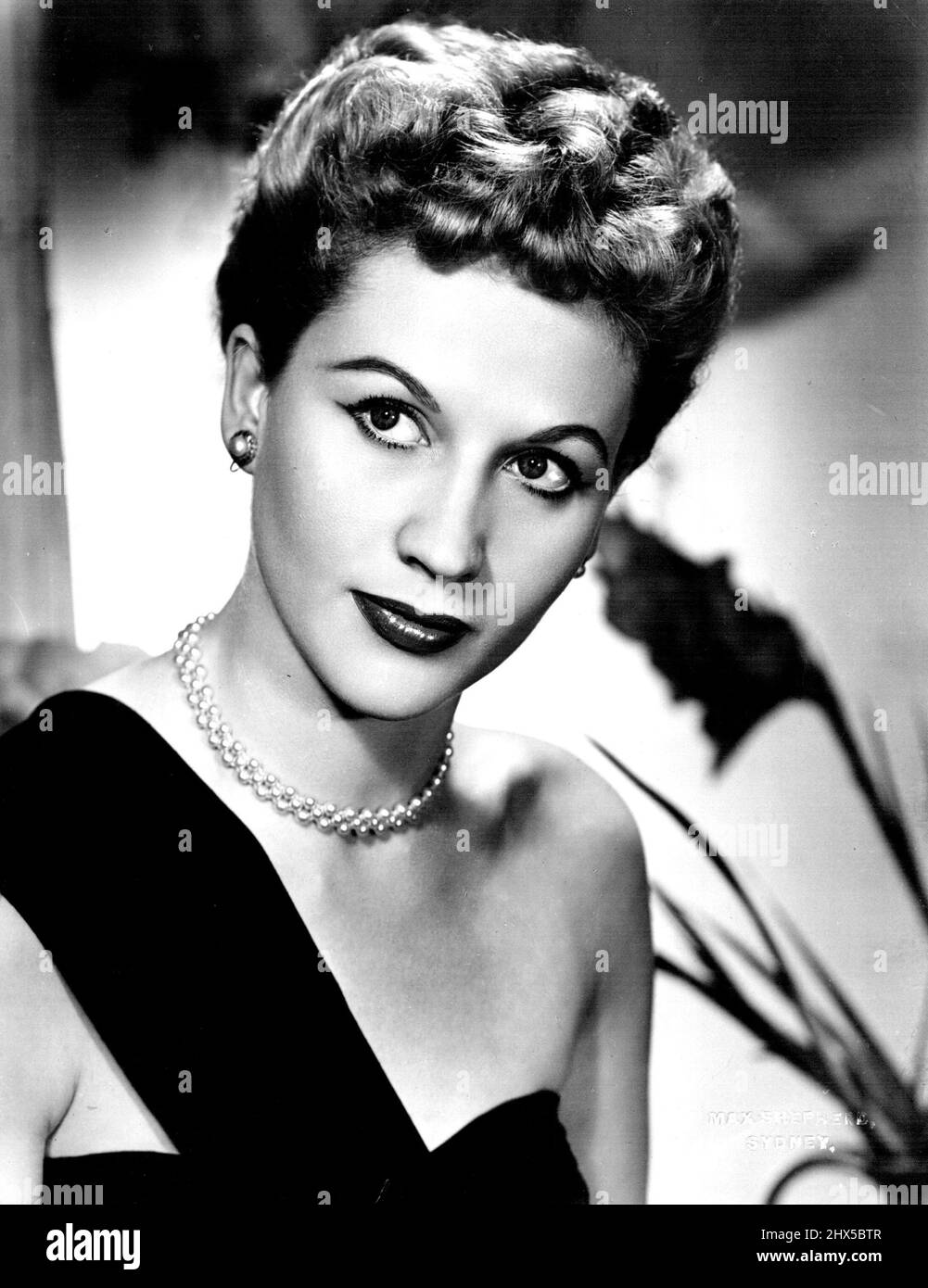 Noni Black and White Stock Photos & Images - Alamy