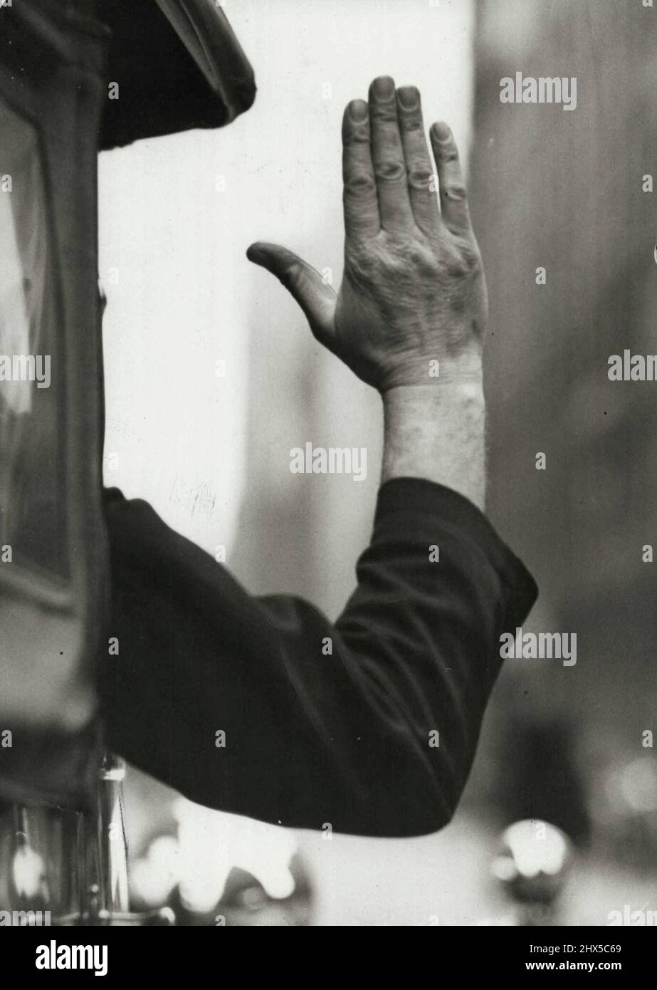 Vintage hand signals photo hi-res stock photography and images - Alamy