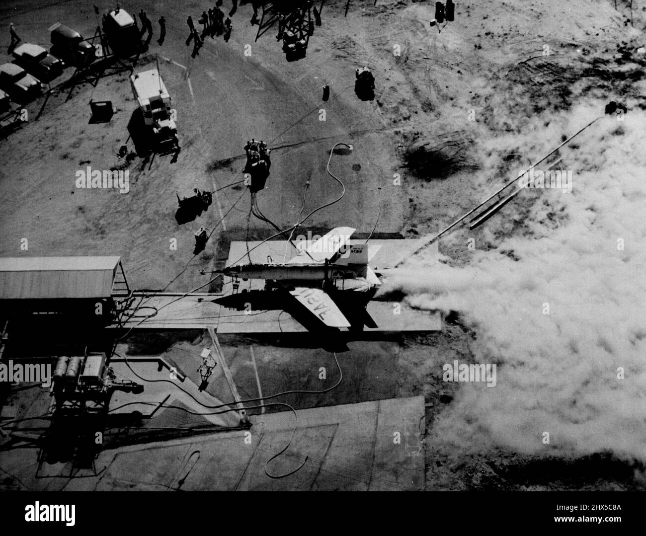 Frank Everest: Ground rocket test gives pilot and engineers a chance to ...