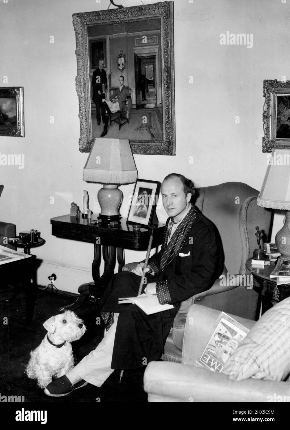 H.M. The Queen Visits Royal Society of Portrait Painters Exhibition. Mr ...