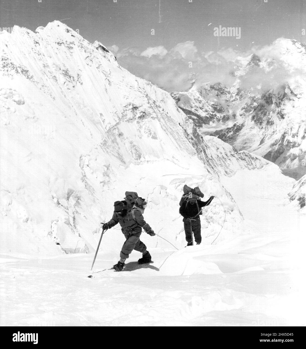 1953 everest hi-res stock photography and images - Alamy