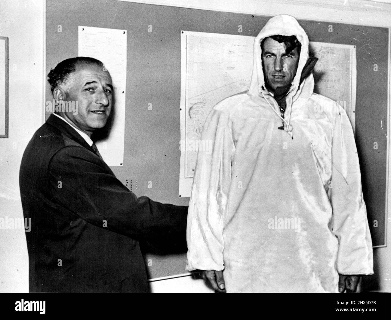 Edmund hillary Black and White Stock Photos & Images - Alamy