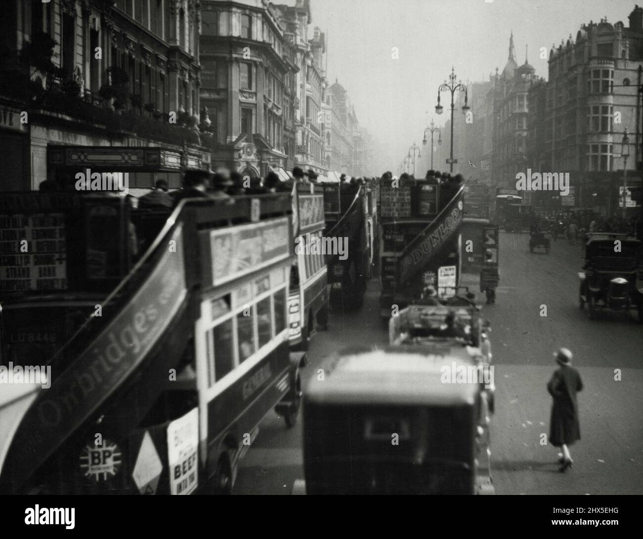 Greater Australian Films present "London Speaks". August 12, 1935 Stock ...