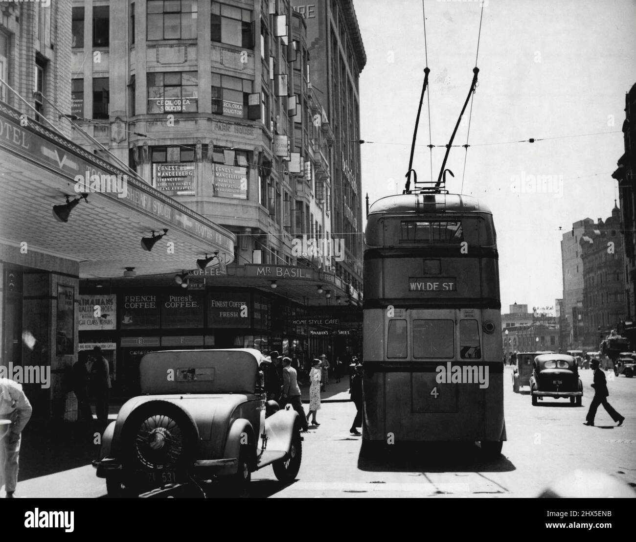 Sydney trolley-bus 1937. December 28, 1937 Stock Photo - Alamy