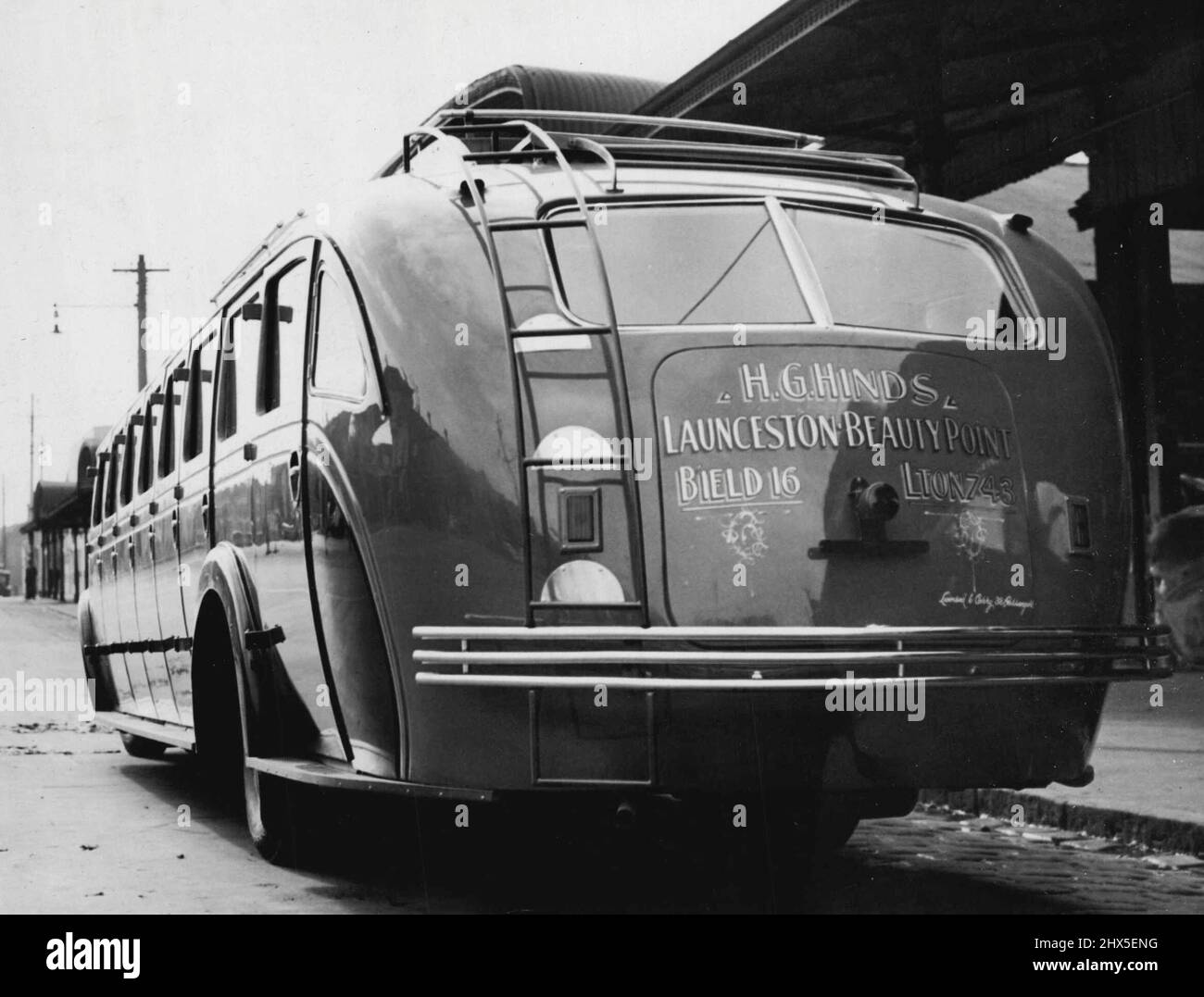 Streamliner Built Here - Last Word in streamlined transport is this new ...