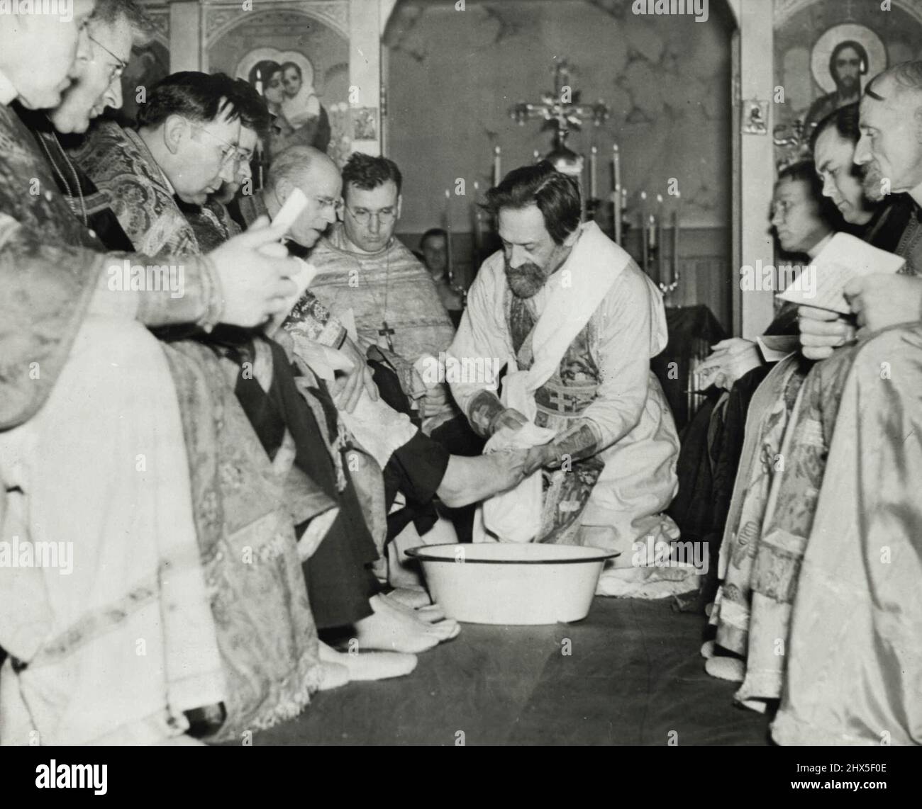 Archbishop Washes Clergymen's Feet - In a solemn Nipter Service here ...