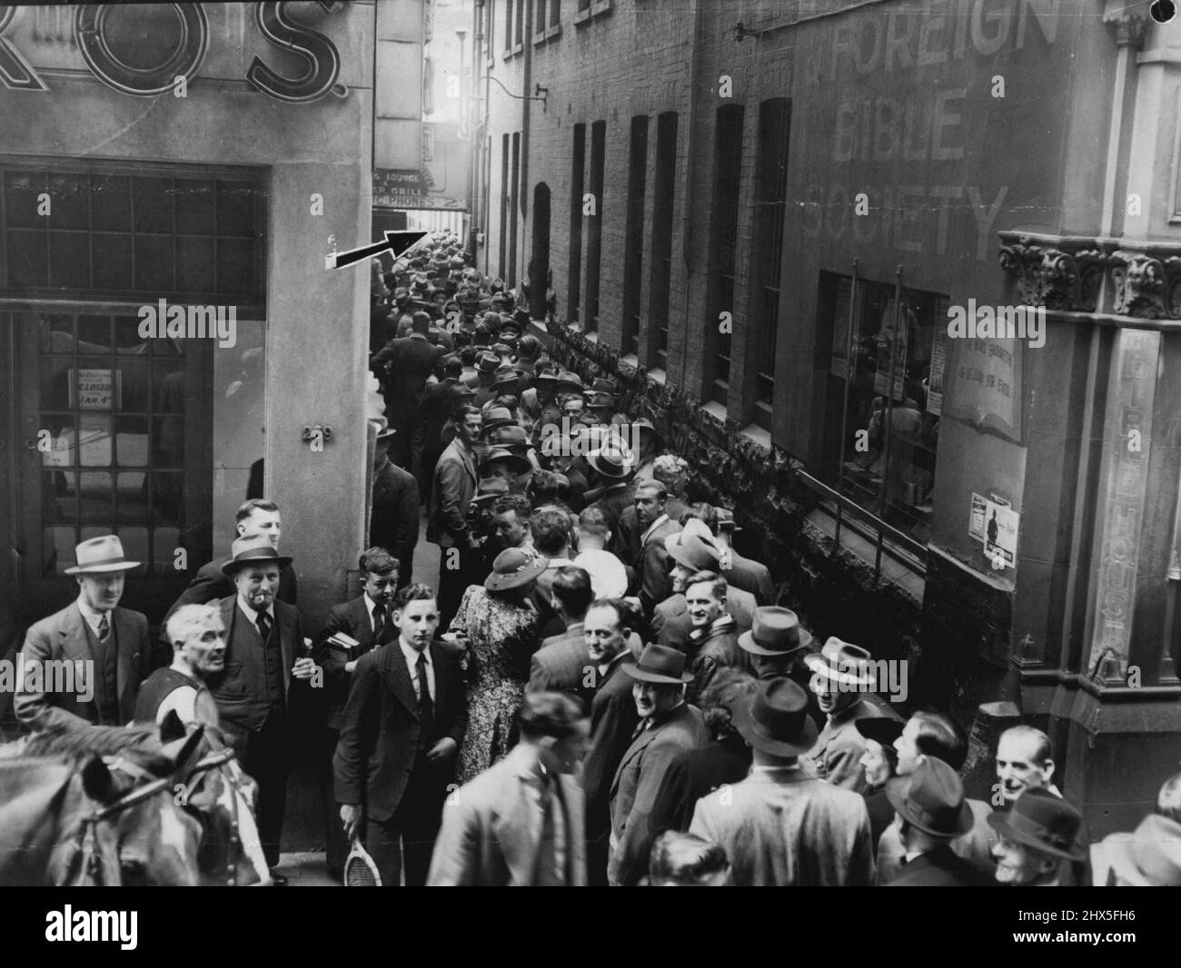 31 december 1944 hi-res stock photography and images - Alamy