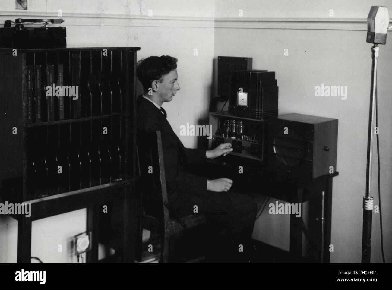 School radio broadcast historical hi-res stock photography and images ...
