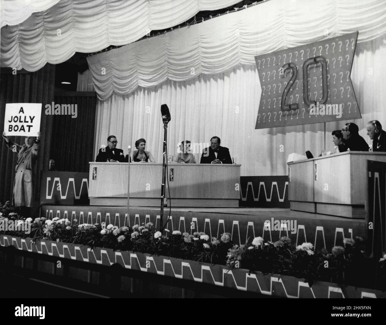 "Twenty Questions" . January 05, 1954 Stock Photo - Alamy