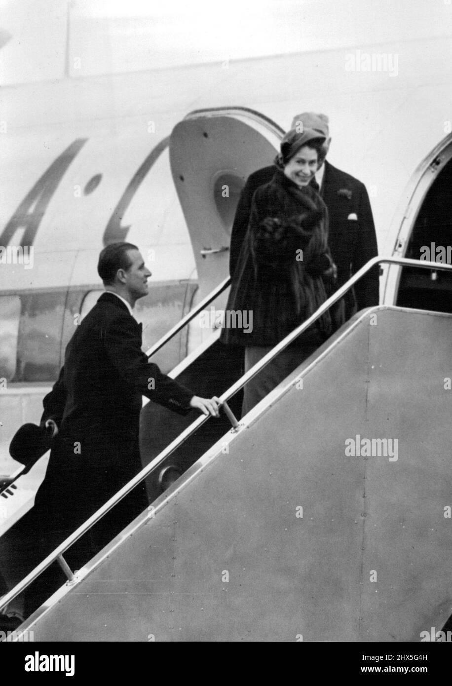 Royal Couple Leave On Commonwealth Tour -- Princess Elizabeth and the ...