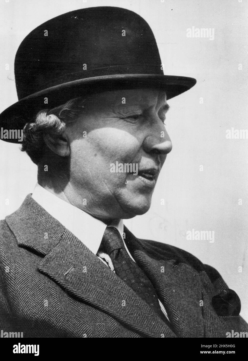 Sybil Smith, the royal children's teacher: "Wait while I get my proper ...