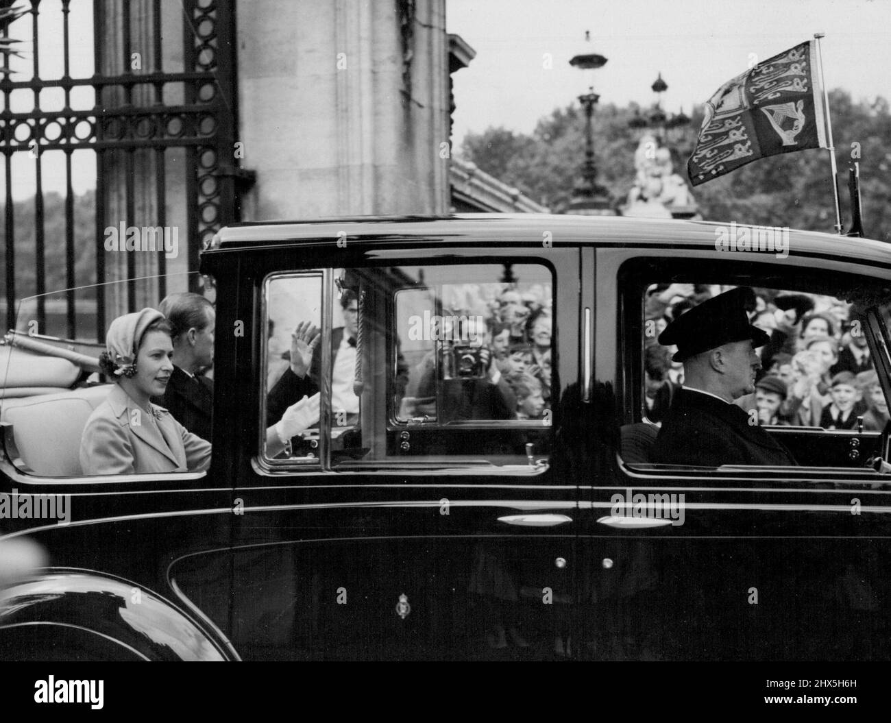 Royal standard flag british Black and White Stock Photos & Images - Alamy