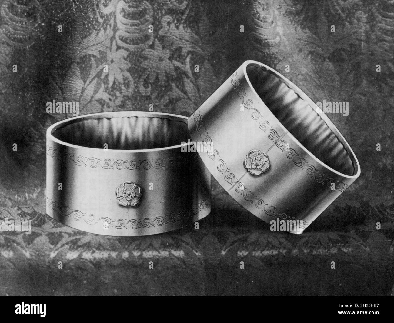 Coronation Bracelets Are Commonwealth Gift Revival After Four Centuries ...