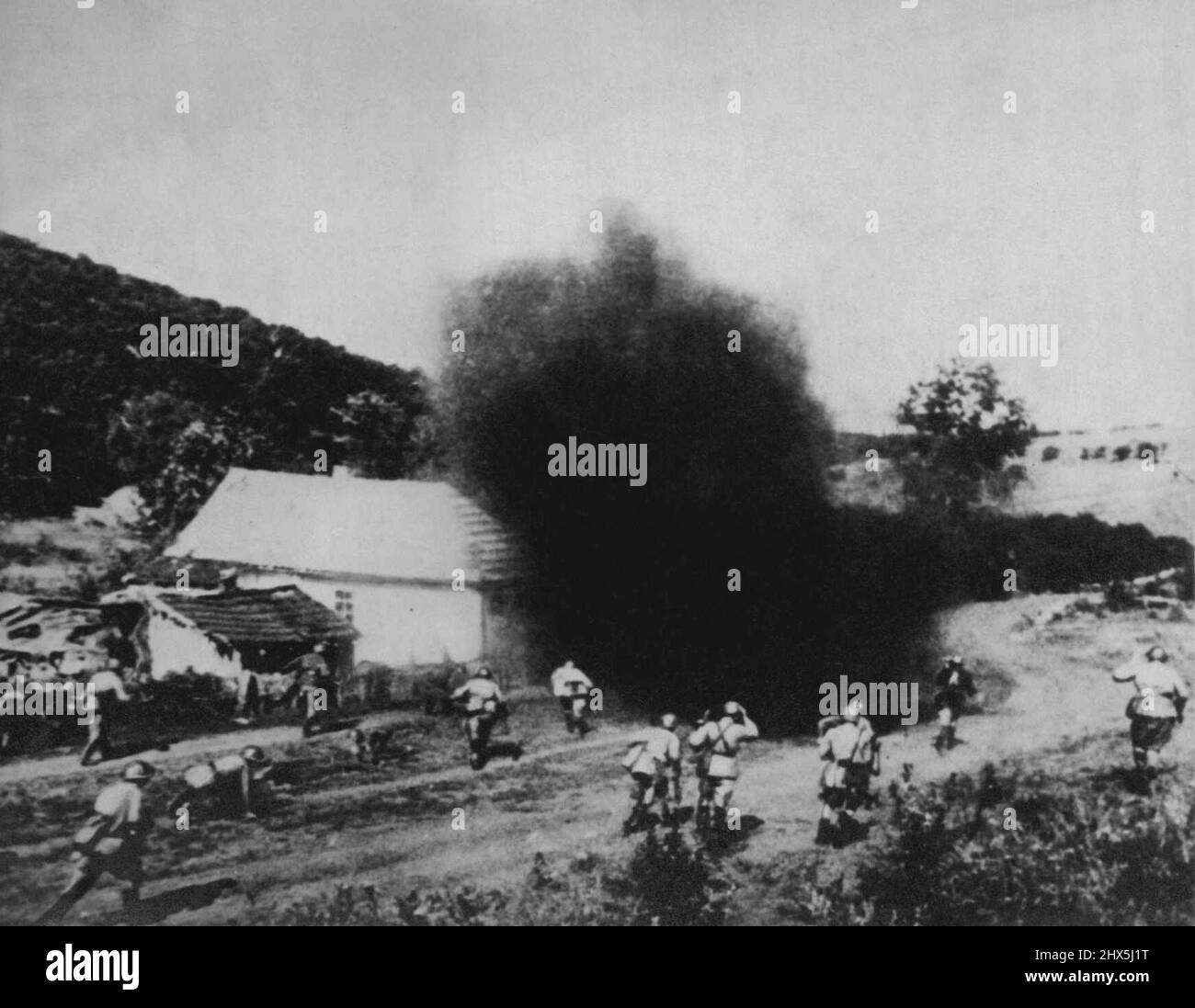 Reds Attack German Outpost -- Soldiers of the Red Army run to attack a ...