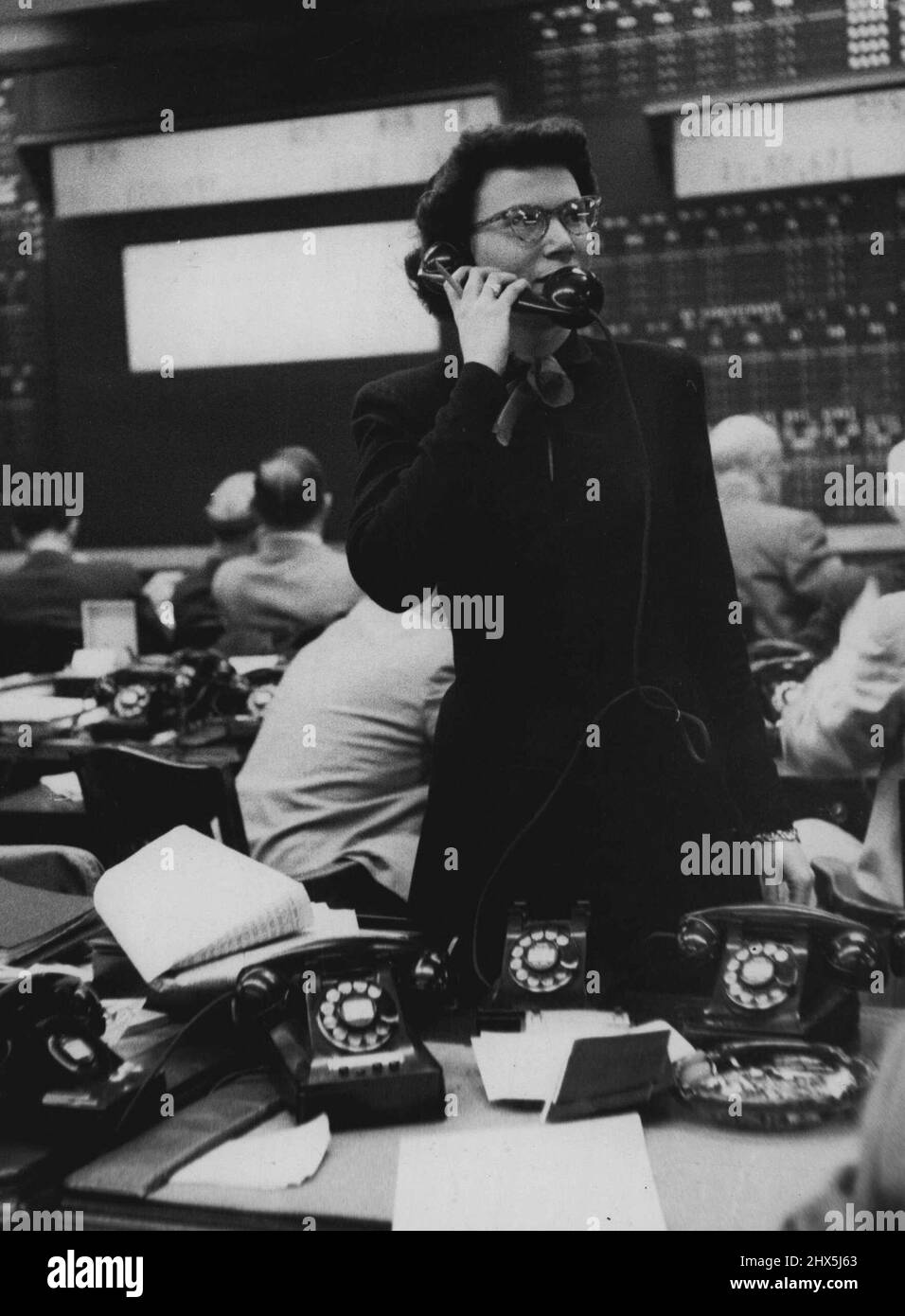 U.S.A. - New York - Stock Exchange - Early To 1975. May 14, 1952 ...