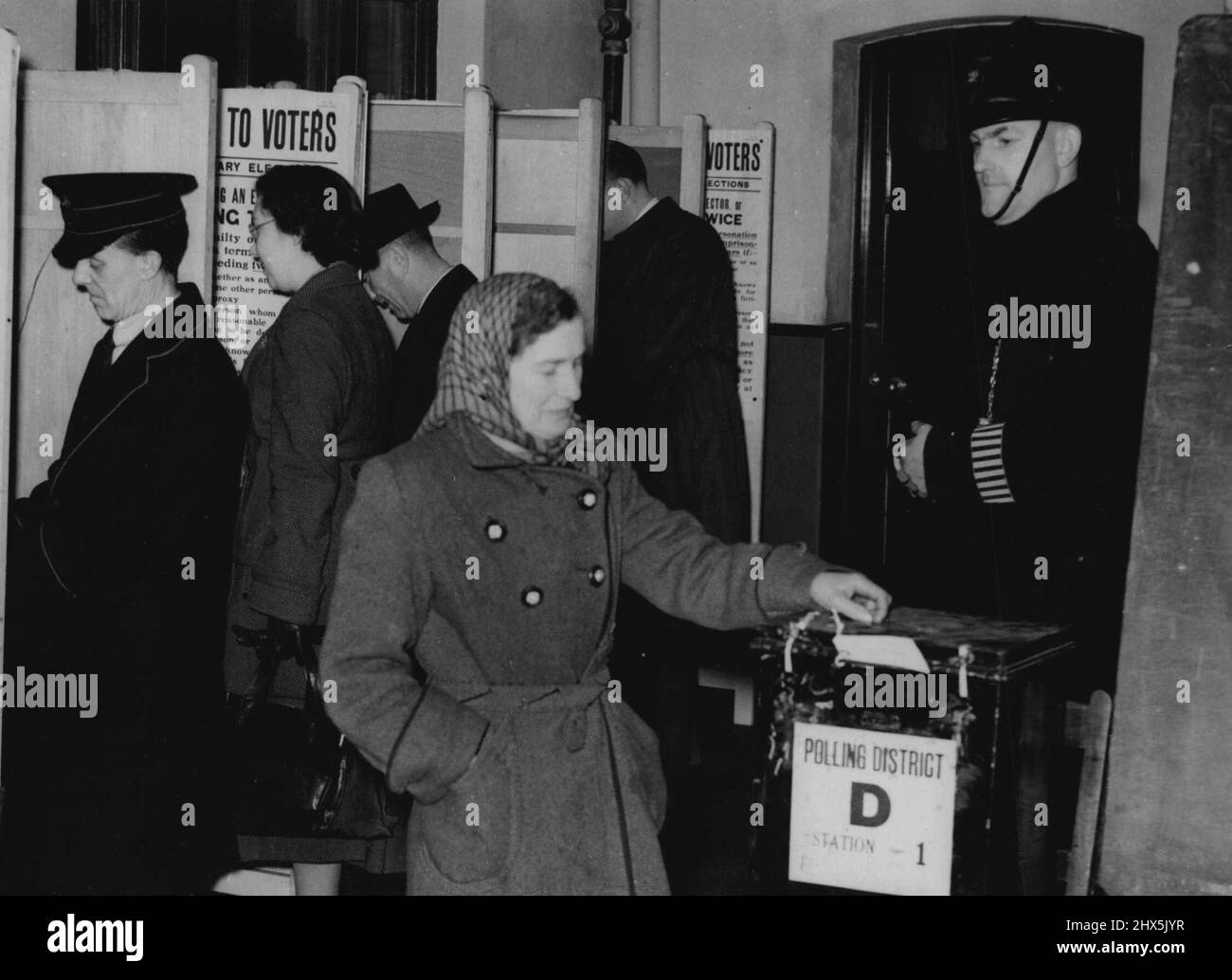 Woman politician archive hi-res stock photography and images - Alamy