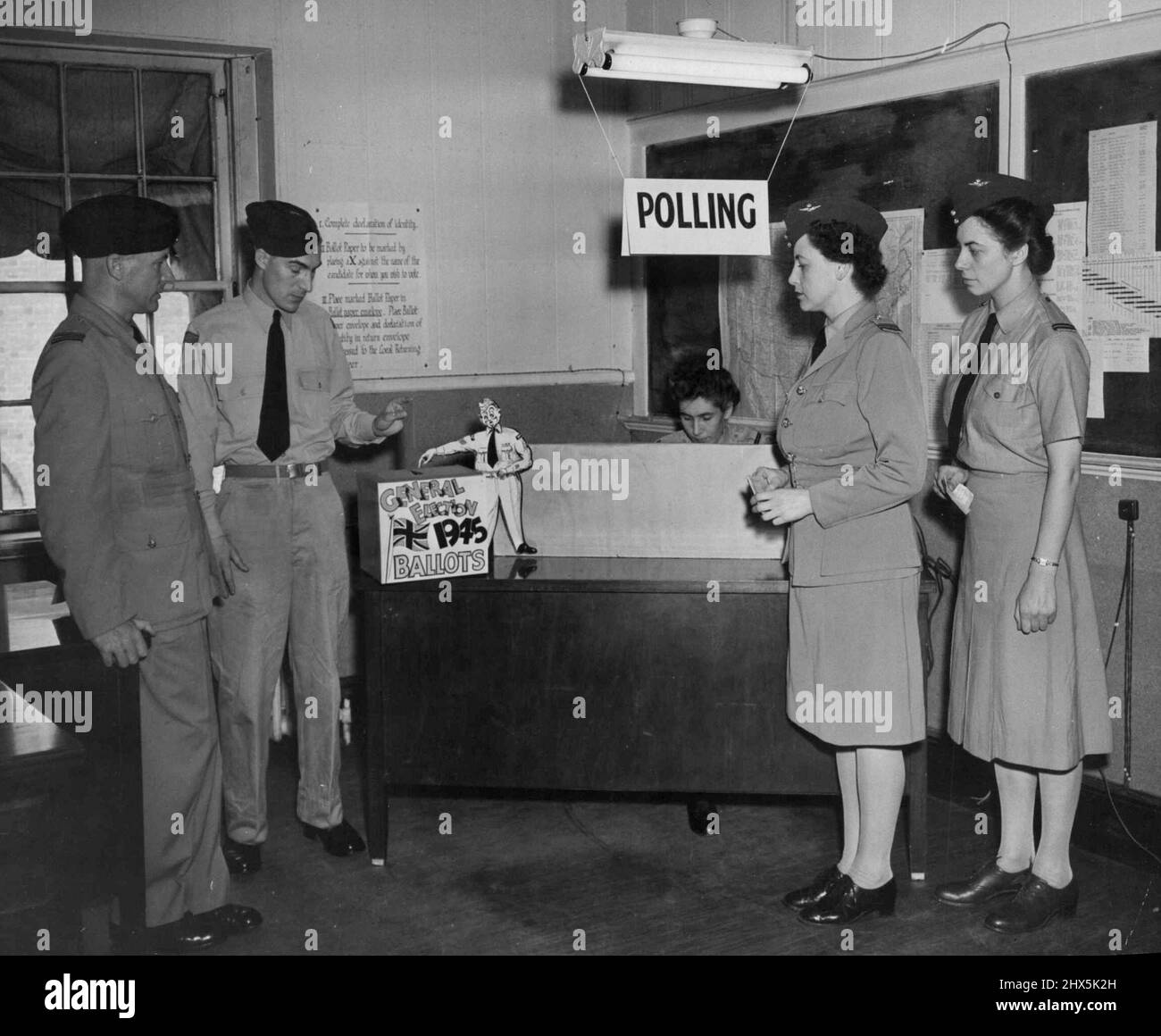 1945 general election hi-res stock photography and images - Alamy