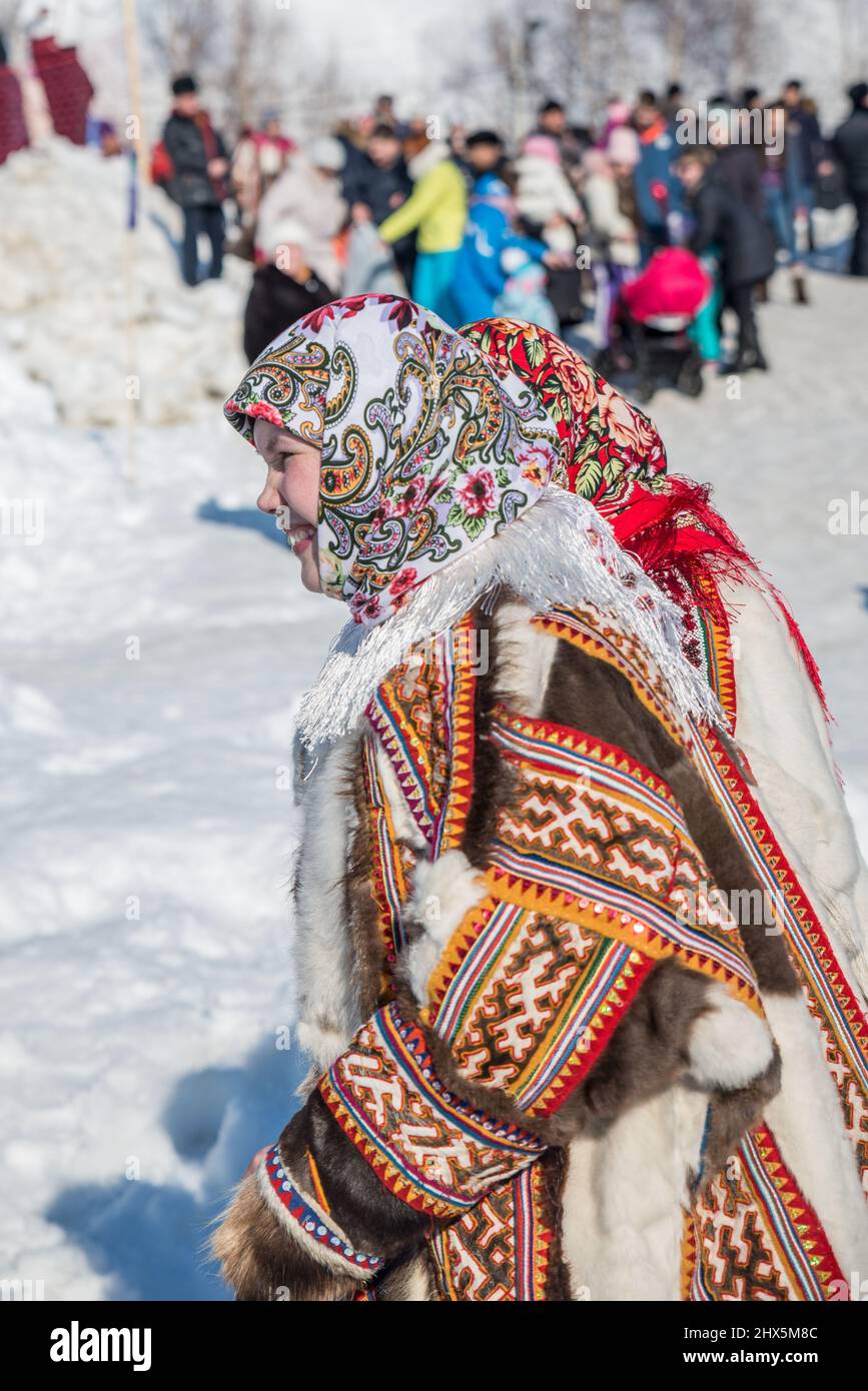 Samoyed woman in traditional clothes hi-res stock photography and ...