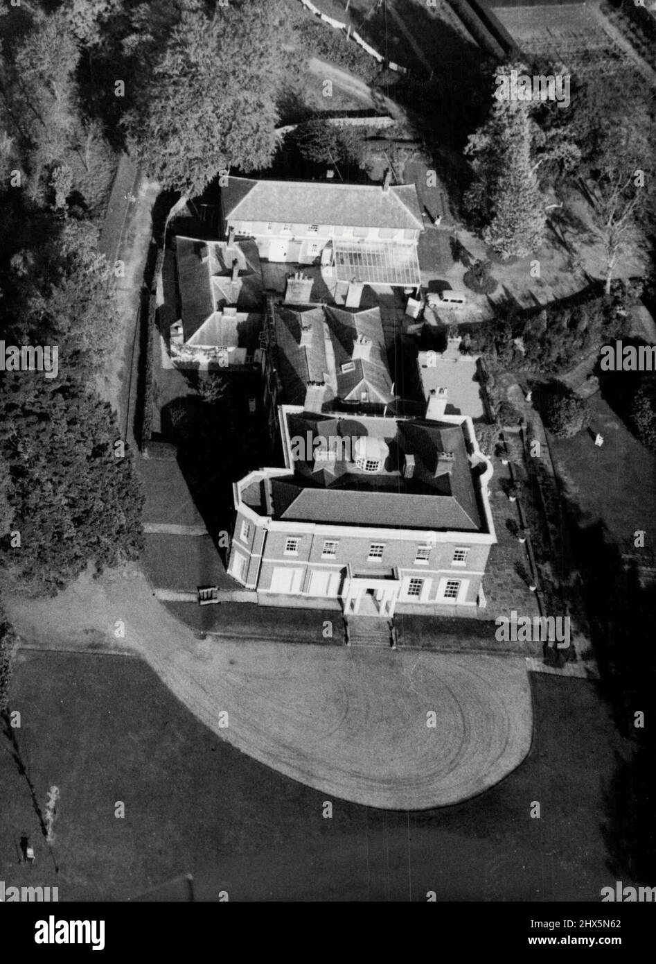 Lord rupert nevill hi-res stock photography and images - Alamy