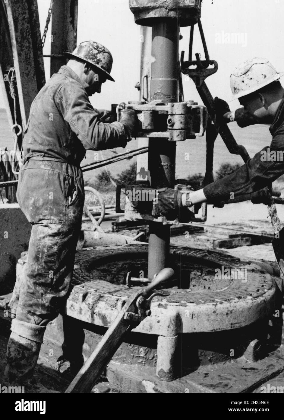 Oil prospecting hi-res stock photography and images - Alamy