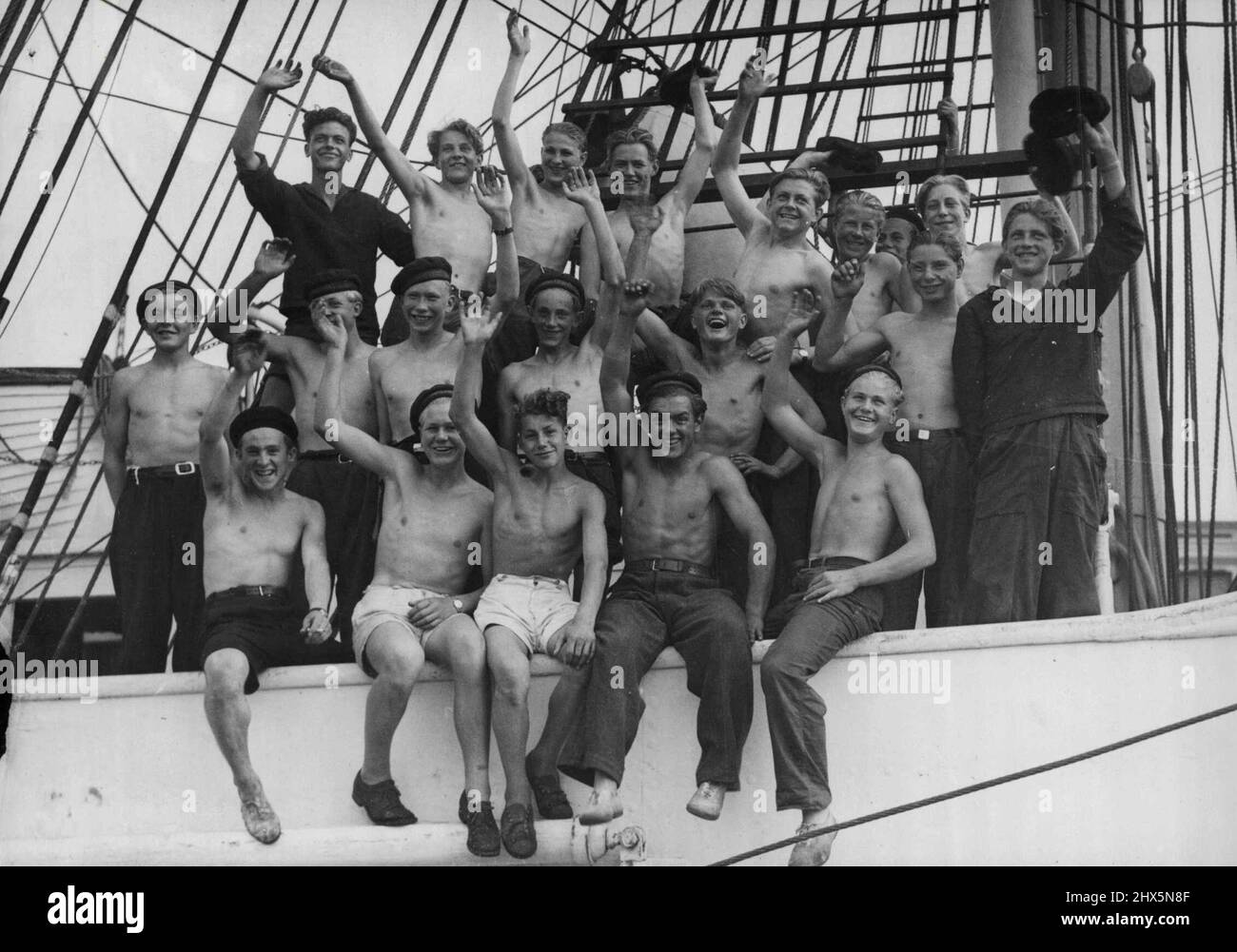 Norwegian training ship hi-res stock photography and images - Alamy