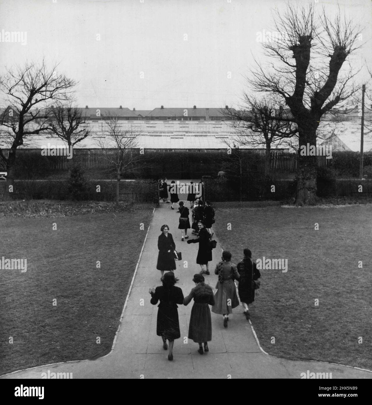 Worthing High School For Girls. The end of he day seniors going home ...