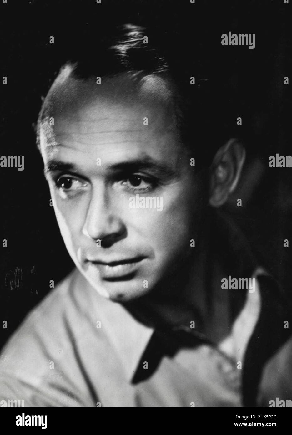 Ron Roberts who will co-star with Lynn Murphy in ***** Lux Radio ...