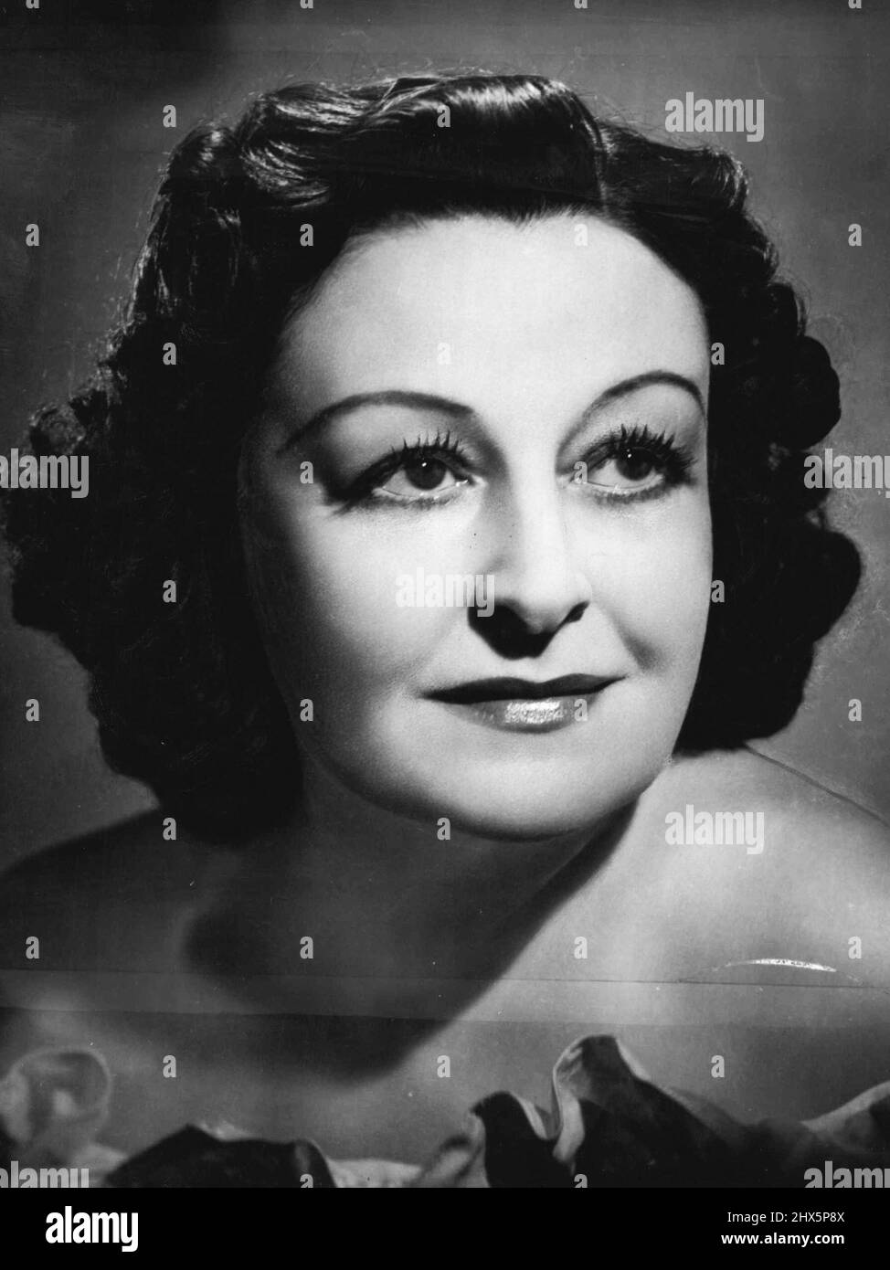 Jean Robertson - Aust Actress. April 5, 1955. (Photo by Noel Rubie Pty ...