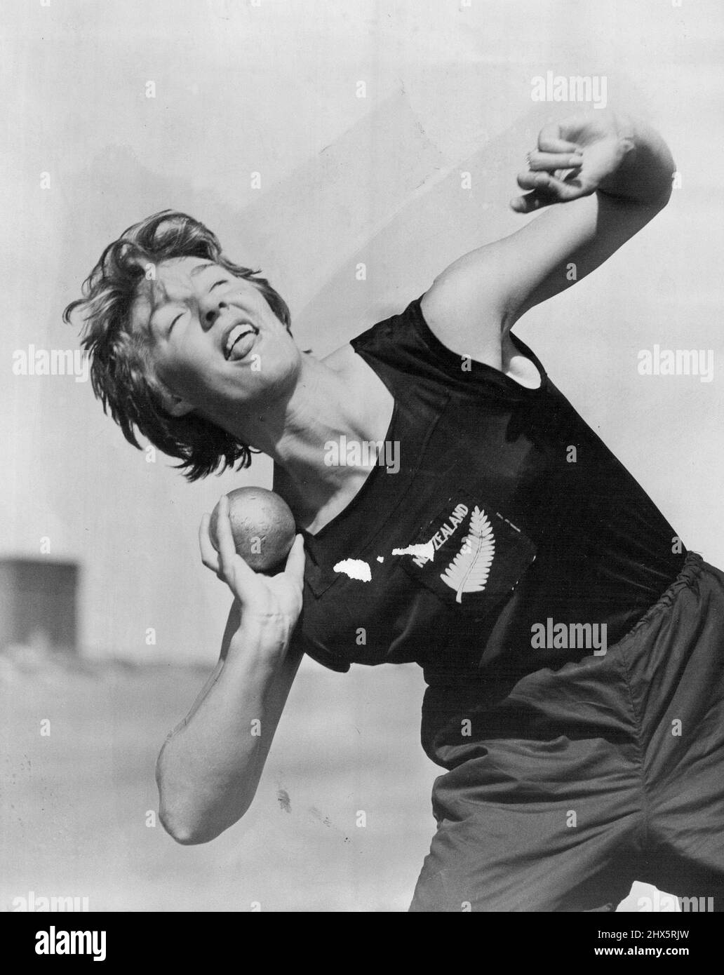 New Zealand Val Slopper wins Invitation Open shot put - breaking state ...