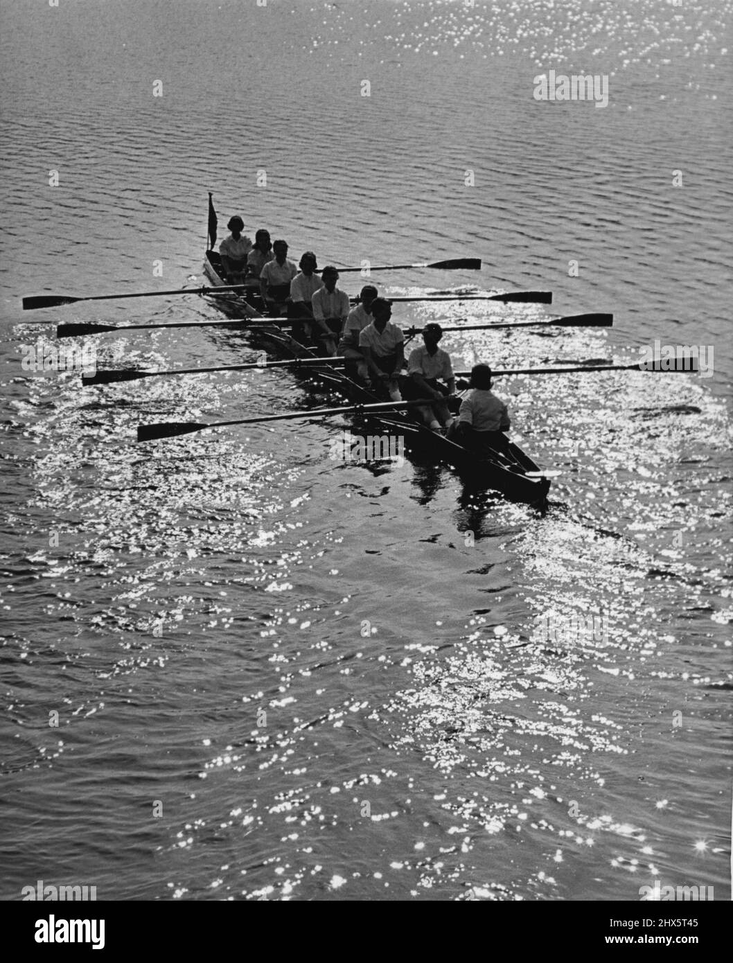 Fast company oars in Black and White Stock Photos & Images - Alamy