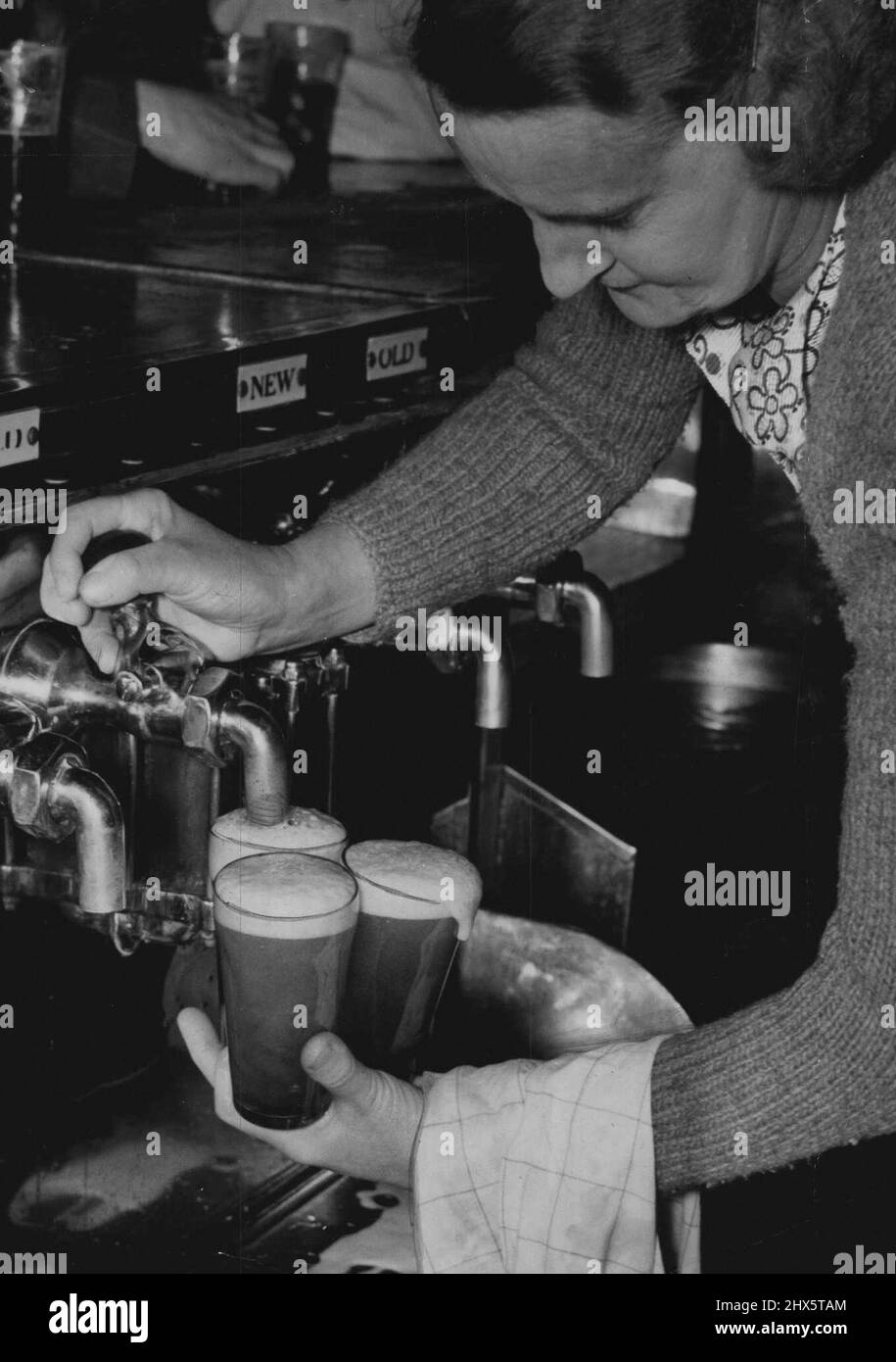 1940s bar Black and White Stock Photos & Images - Alamy