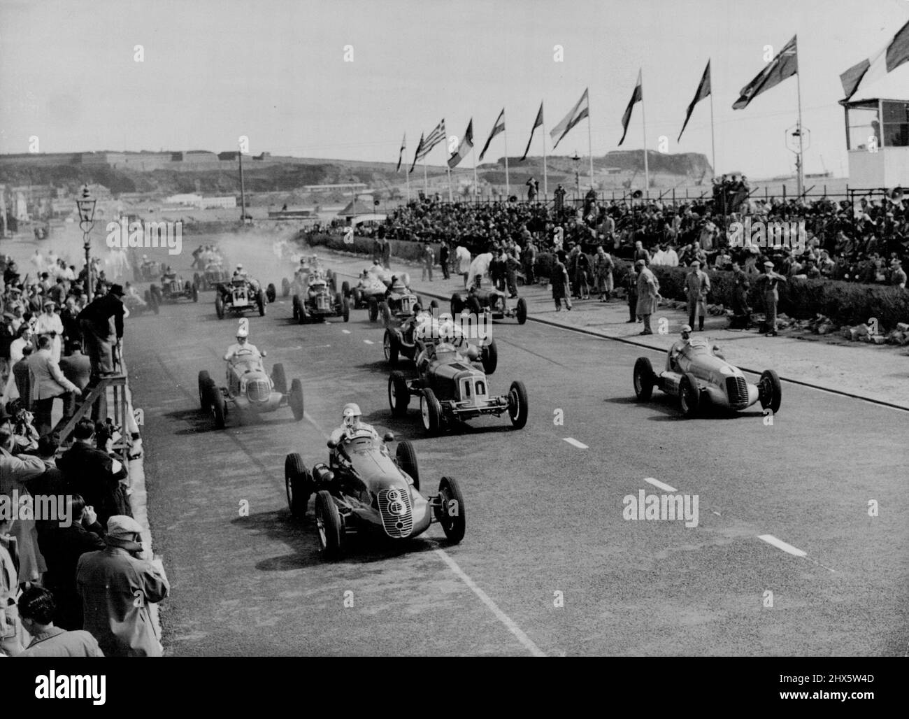 Early century racing hi-res stock photography and images - Alamy