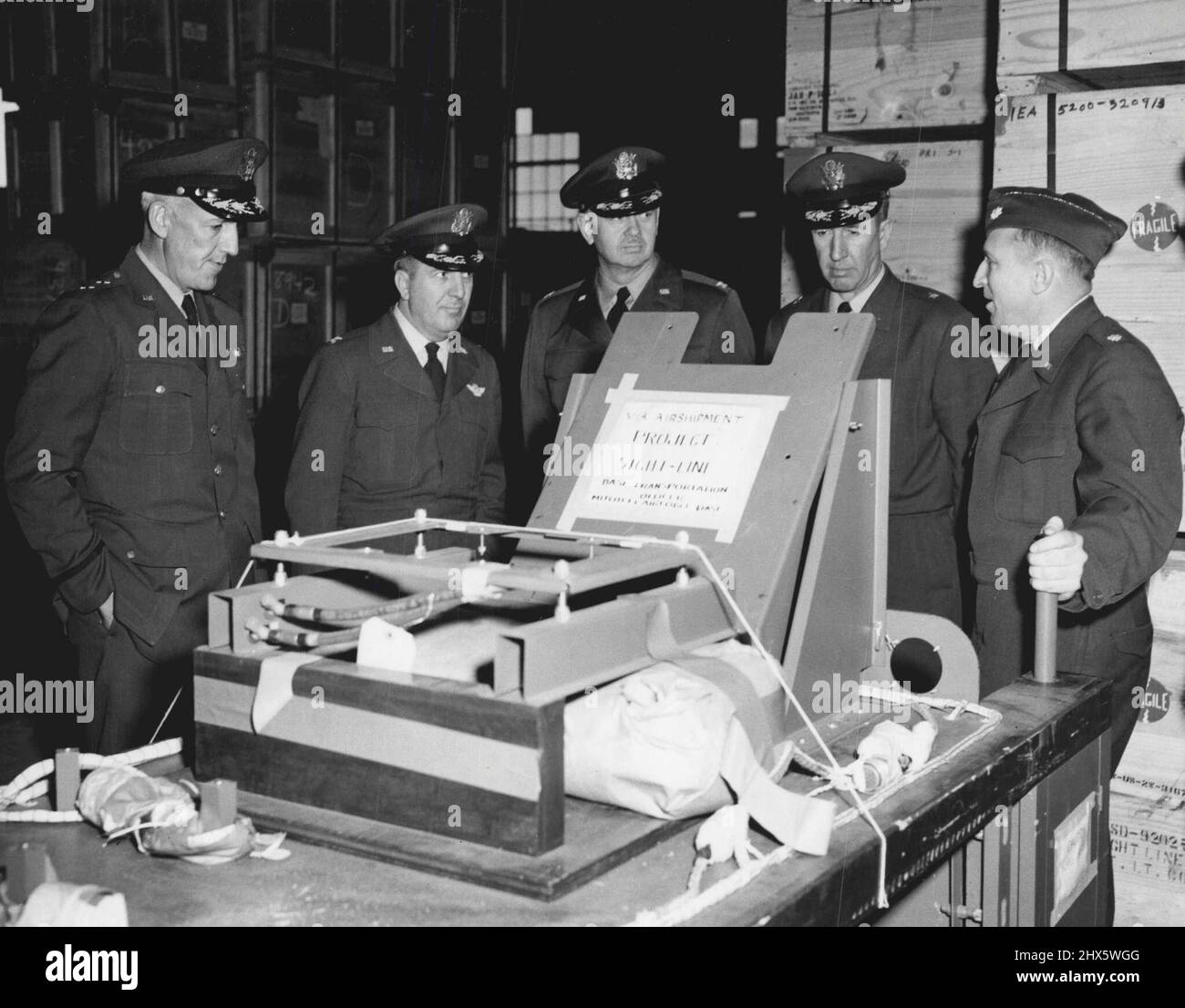 Maj gen davis hi-res stock photography and images - Alamy