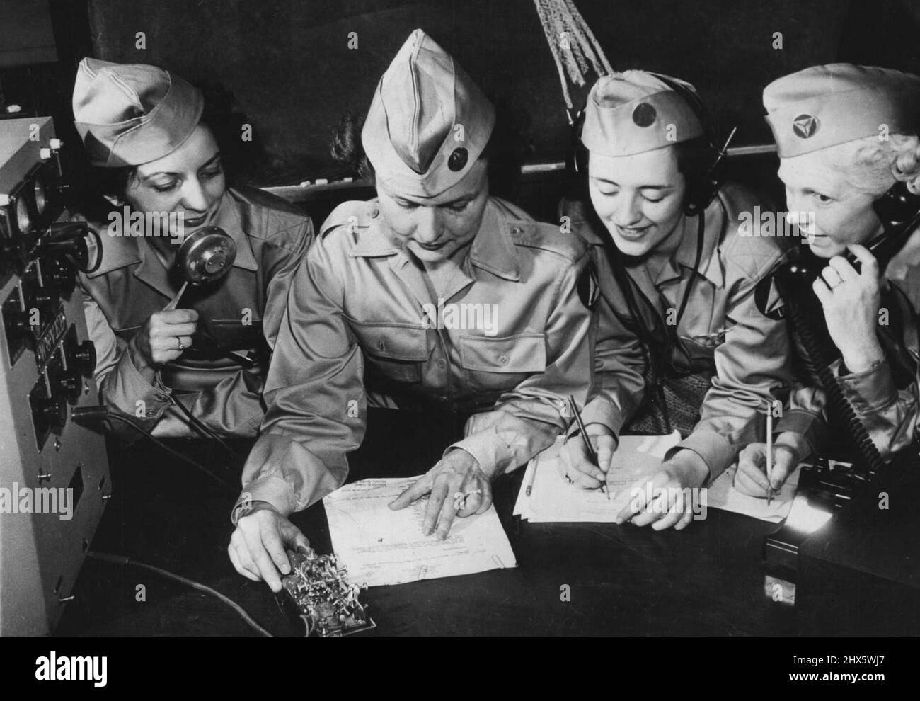 Civilian and military talking hi-res stock photography and images - Alamy