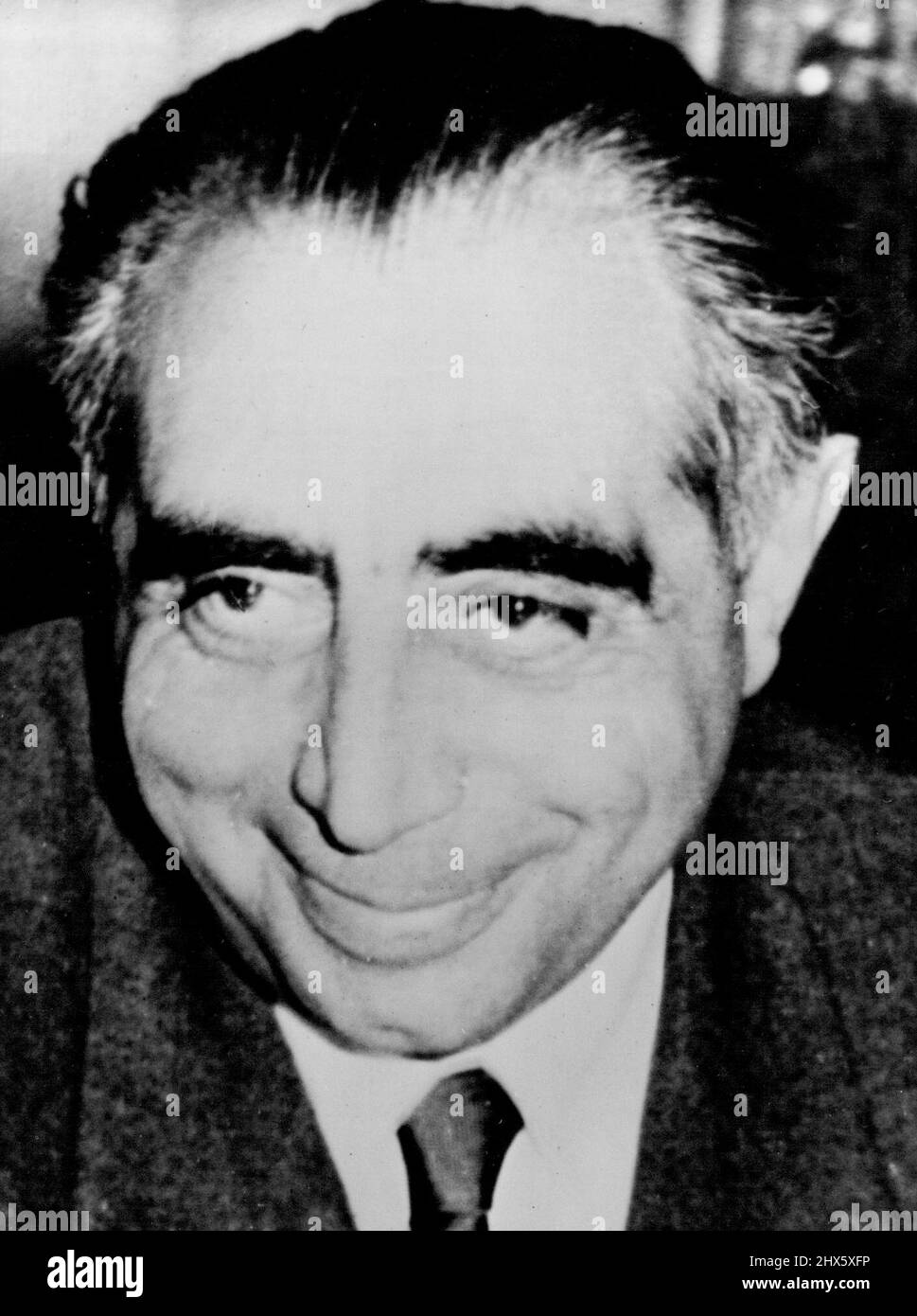 Editorial finance Black and White Stock Photos & Images - Alamy