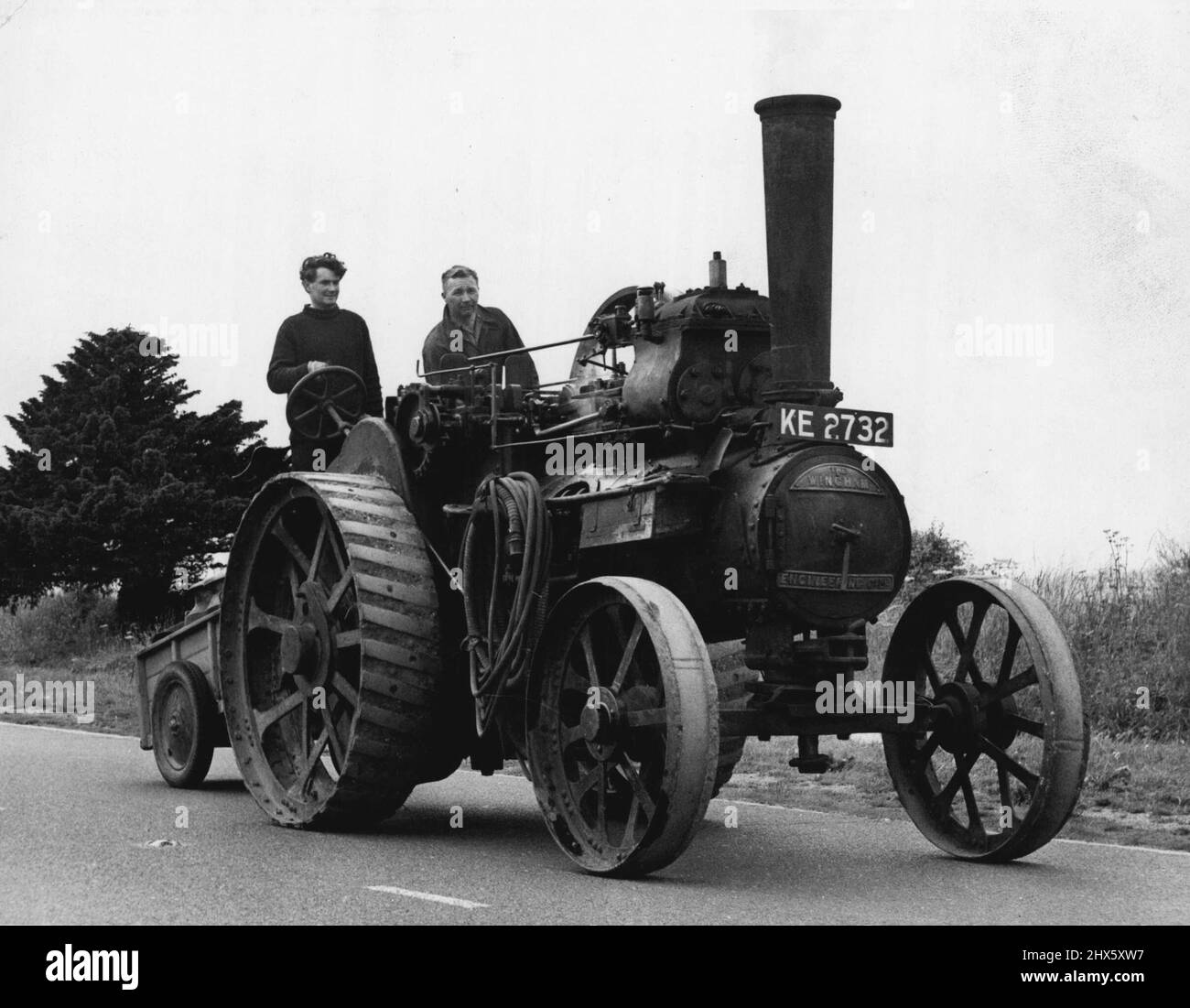 Dr driving hi-res stock photography and images - Alamy