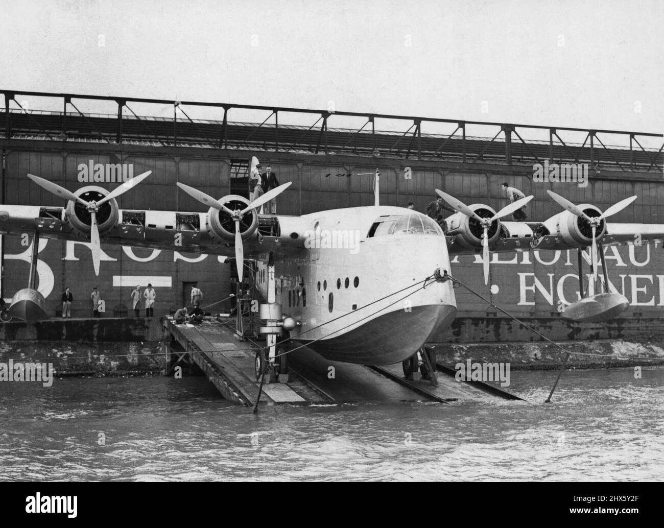 Empire flying boat interior Black and White Stock Photos & Images - Alamy