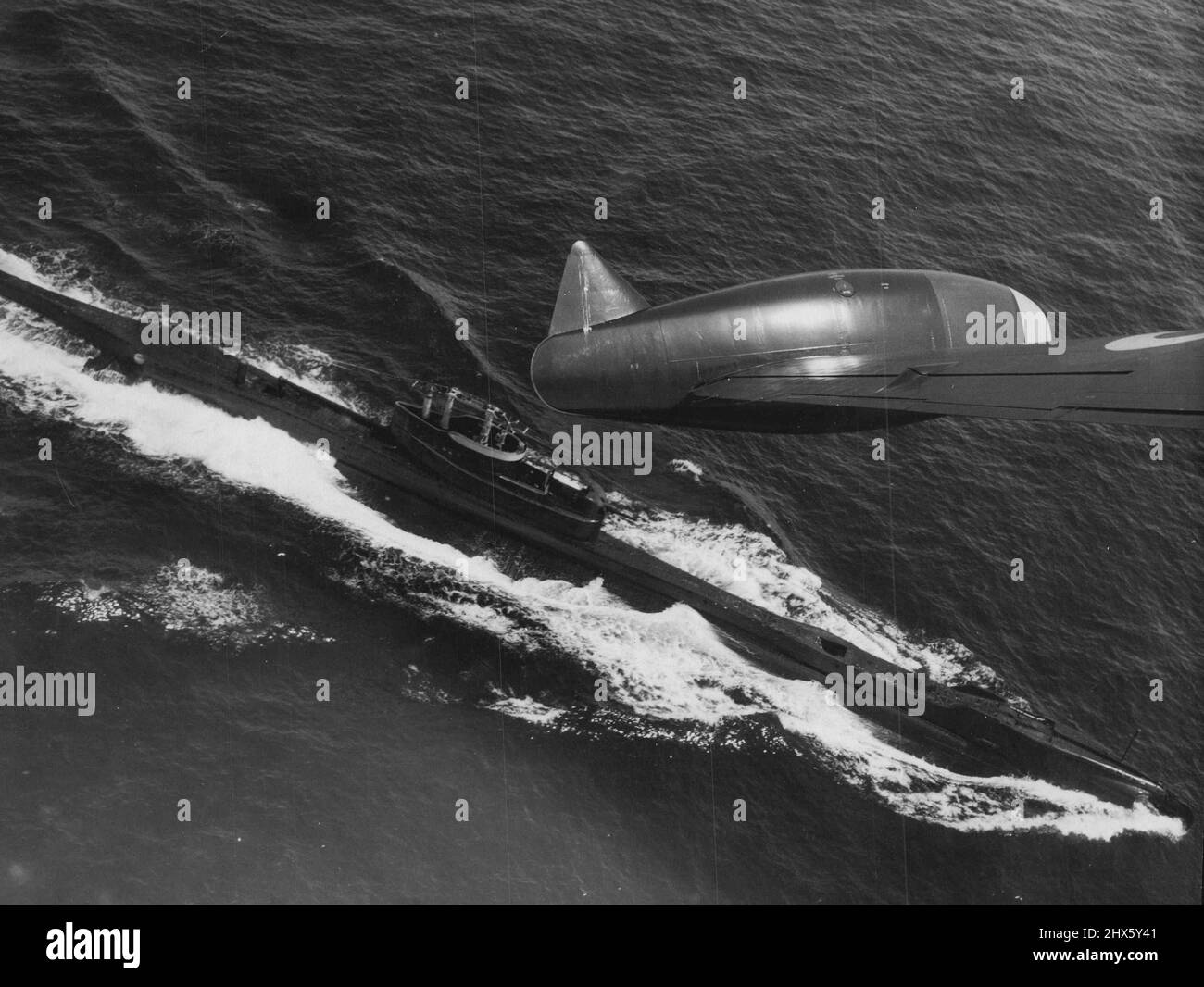 Anti Submarine Exercises: Two of the leading flight weapons of war ...