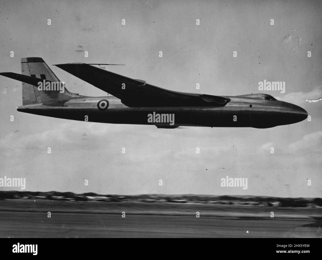 World's Most Formidable Weapon In Flight -- The Valiant in flight at ...