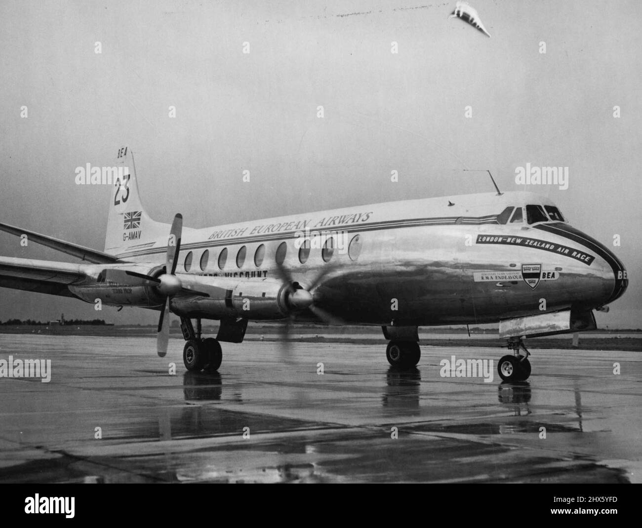 Vickers Viscount at Essendon. October 15, 1953.;Vickers Viscount at ...