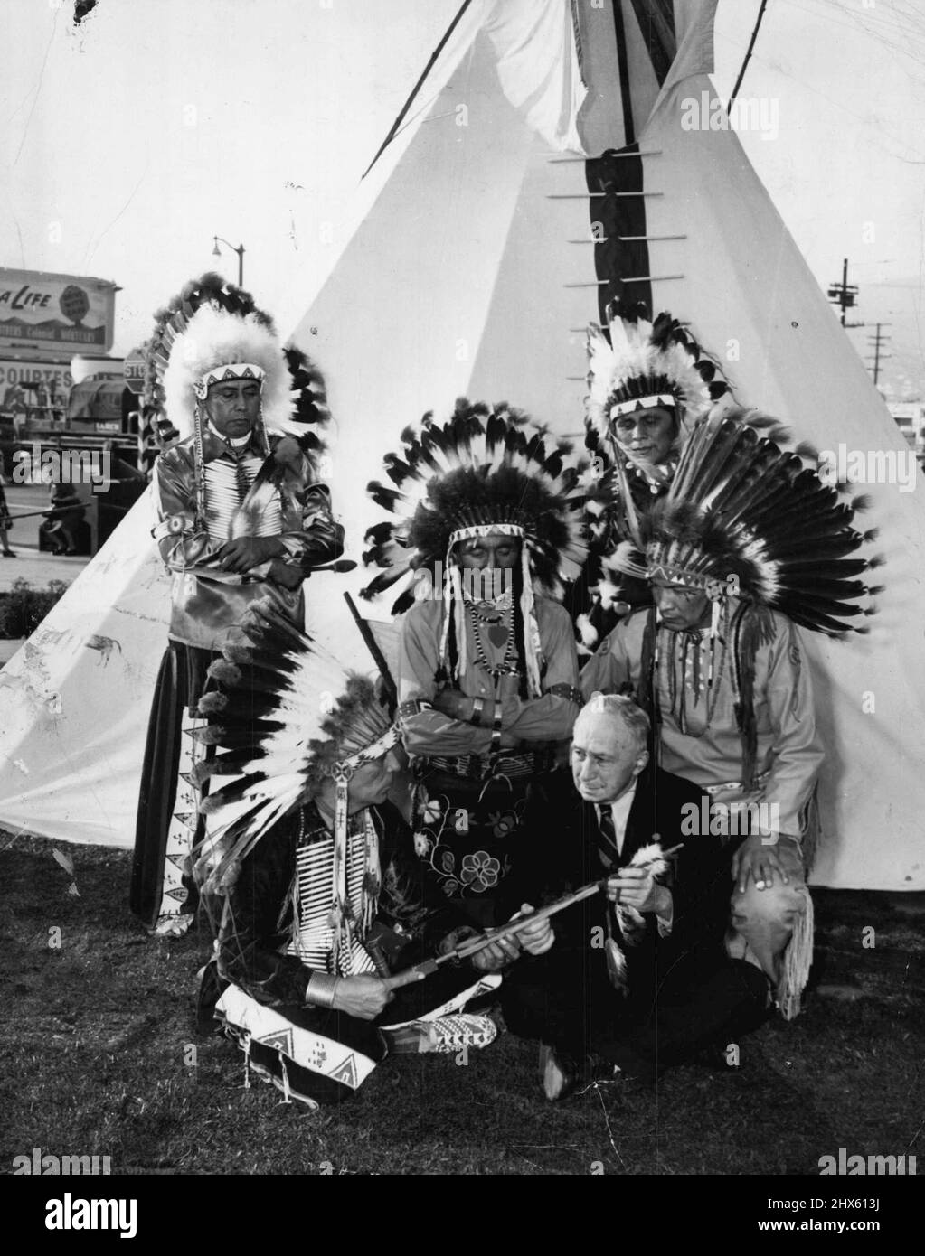 Misc.-People - American, Indians Demonstrations - Land Rights. October ...