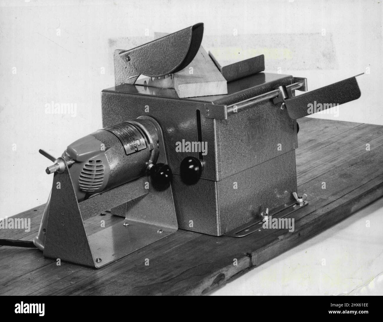 Sher 6" sawbench attachment. Power saw and sander. December 13, 1944 ...